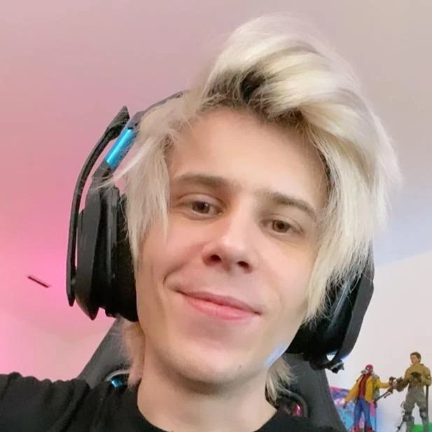 elrubiusOMG | Wiki Youtube Pedia | Fandom
