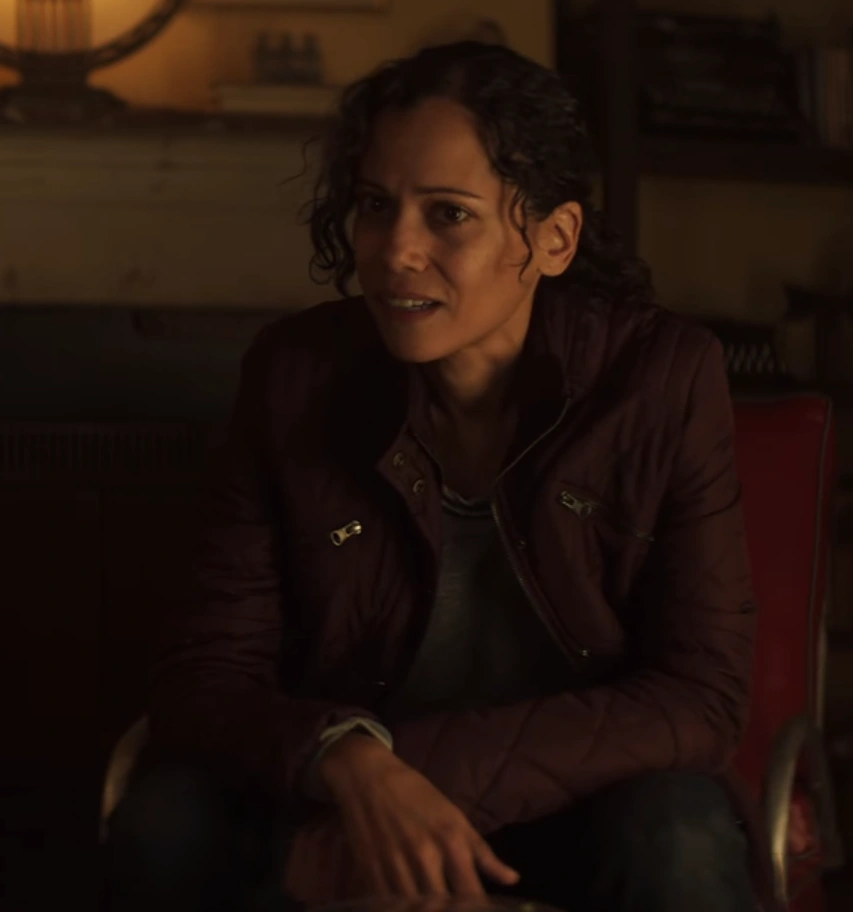 Claudia | YOU Wiki | Fandom