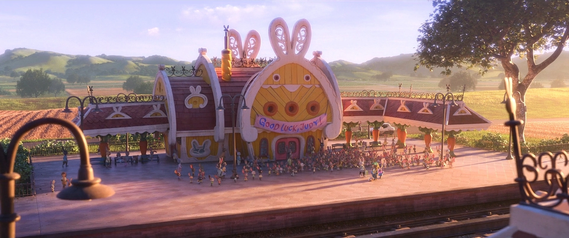 Image - Zootopia Bunnyburrow train station.png | Zootopia Wiki | FANDOM ...